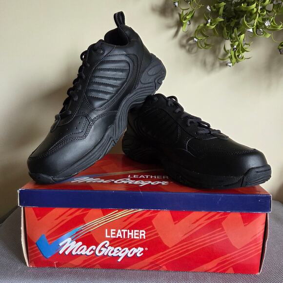McGregor | Shoes | Vintage Nwb Mens Macgregor 2 Wide Leather Walker Low ...